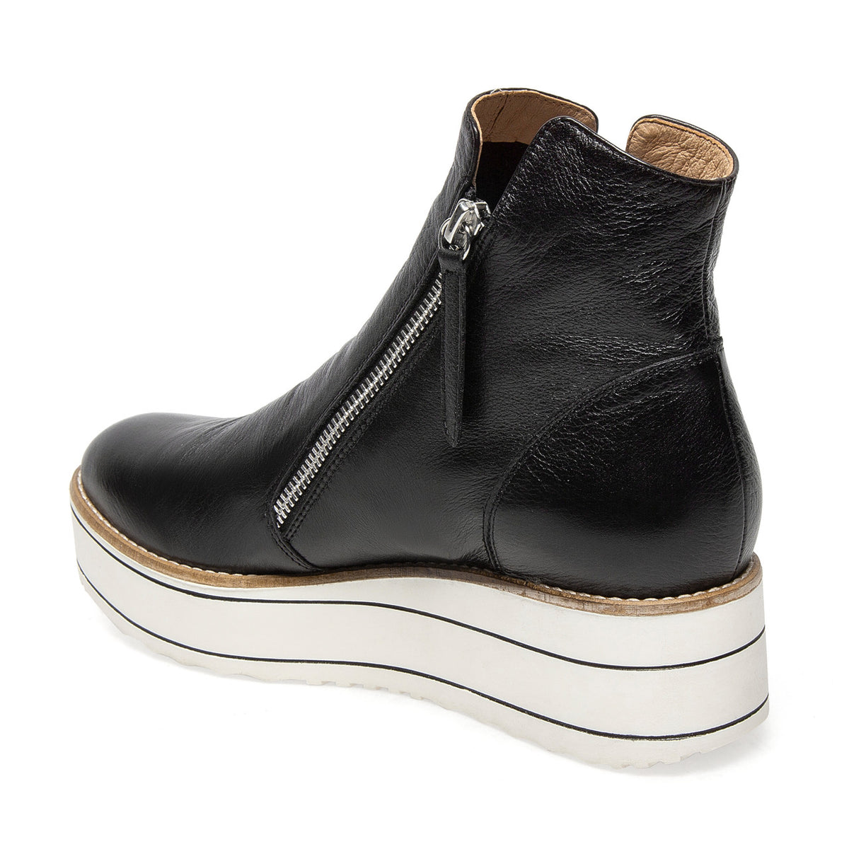 Nene Boot In Black/White – Gus Mayer